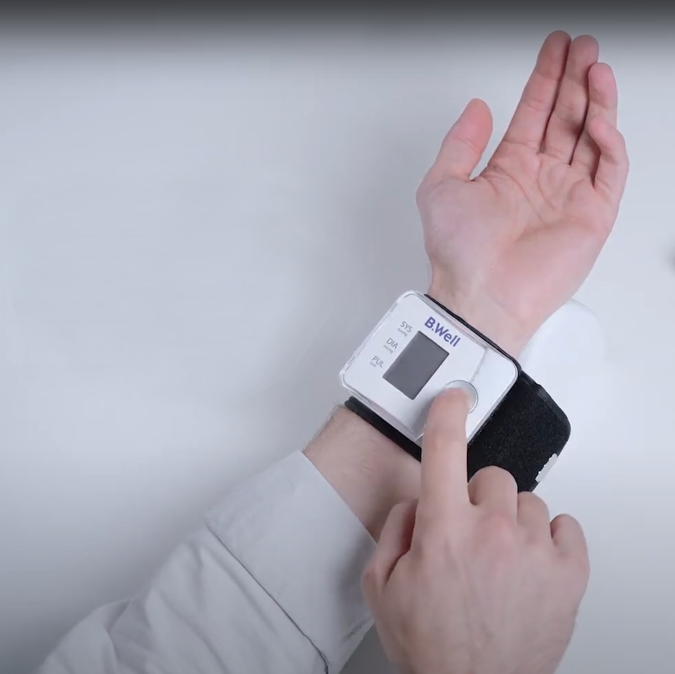 How to use b.well pro-39 – helpful video - B.Well Swiss